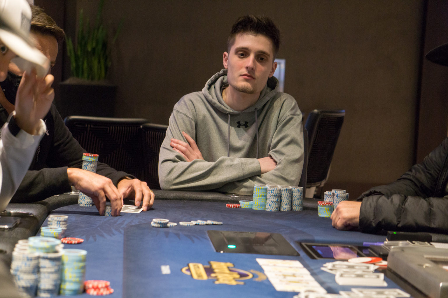 Event 3: Jeremy Becker Moves Up; Two Tables Remain | Seminole Hard Rock ...