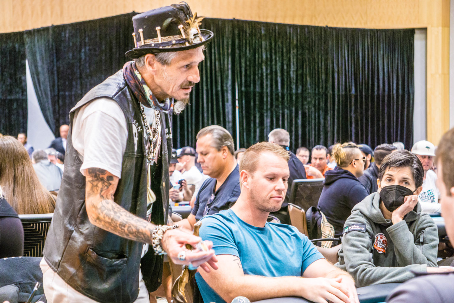 Championship Day 1A: Matt Leecy Doubles Through Frank Harrington ...