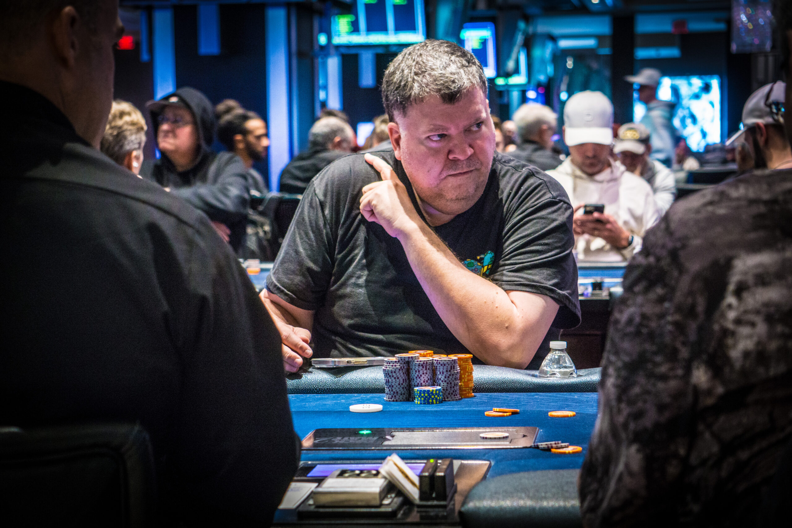 Championship: Eric Piderit Eliminated in 16th Place by Billy ...